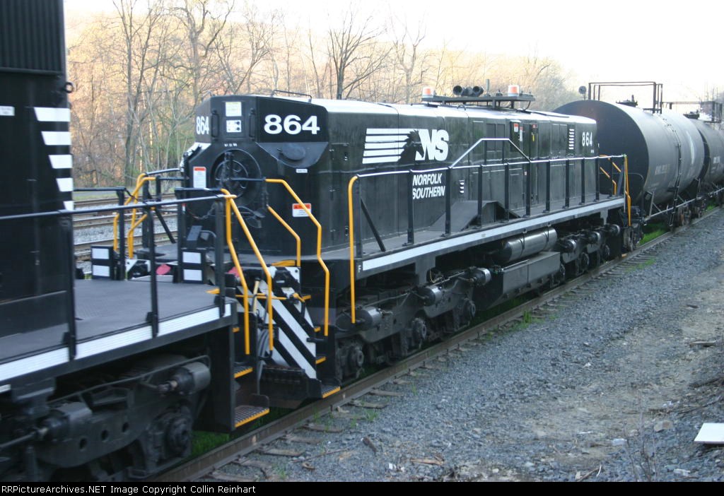NS 864